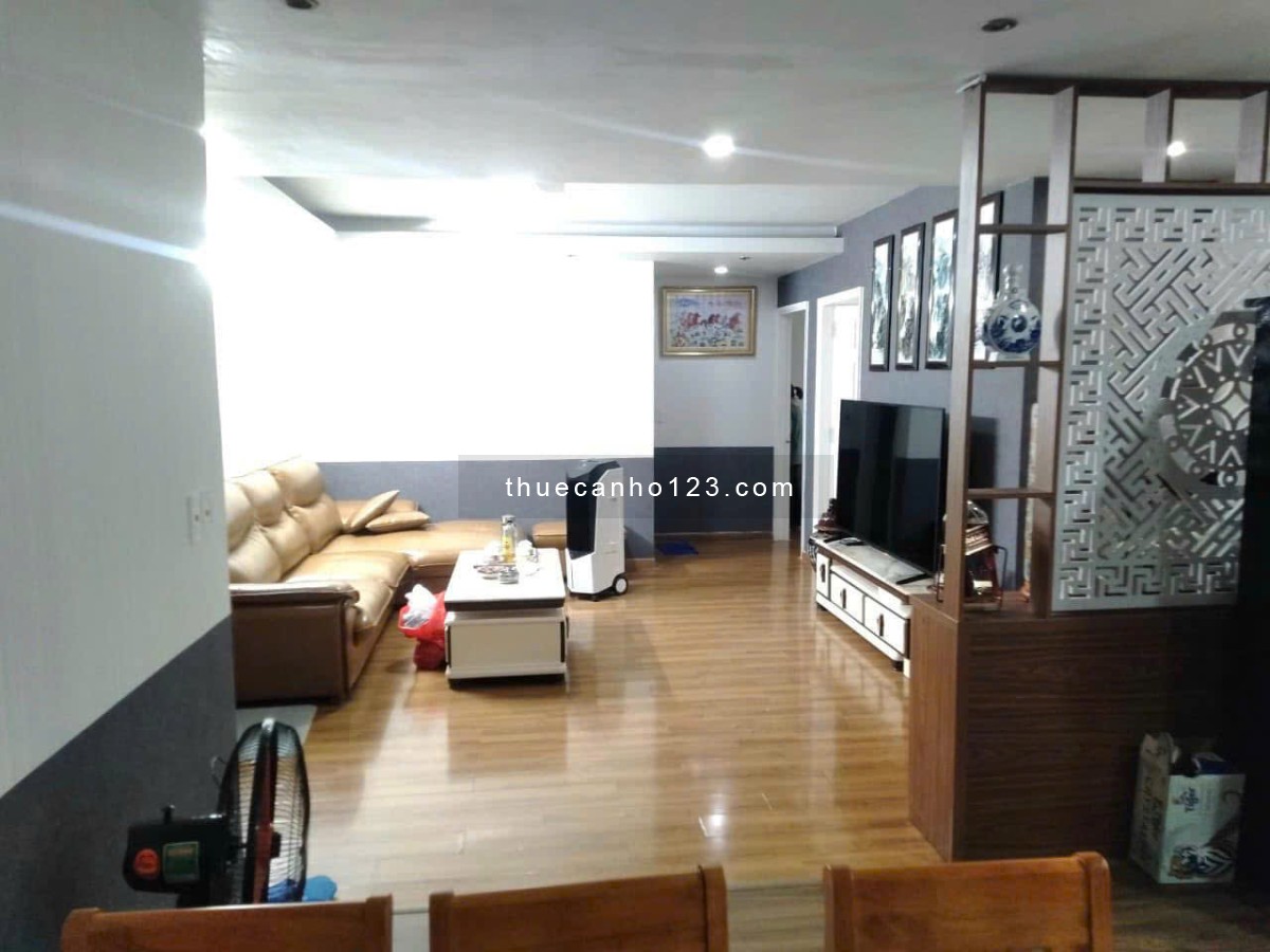 Chung cư Hoa Sen, Lac Long Quân, Q11: 115m2, 3p ngủ, nt, 14tr/th - 180225684 - Thuecanho123.com