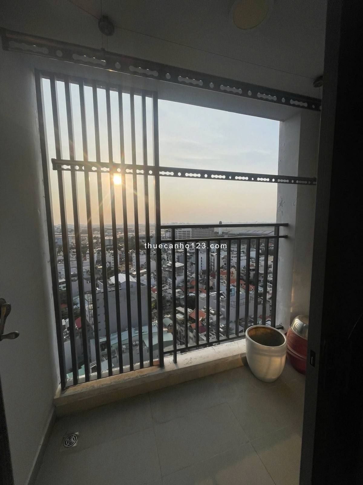 Chung cư Phúc Yên 2, P15, Tân Bình: 86m2, 3p ngủ, có NT, 12tr/th - 180227923 - Thuecanho123.com